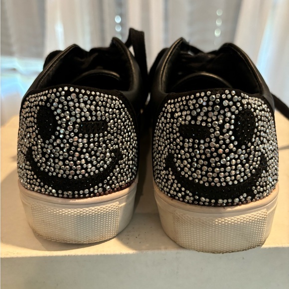 Steve Madden | Shoes | Steve Madden Smiley Face Sneakers | Poshmark